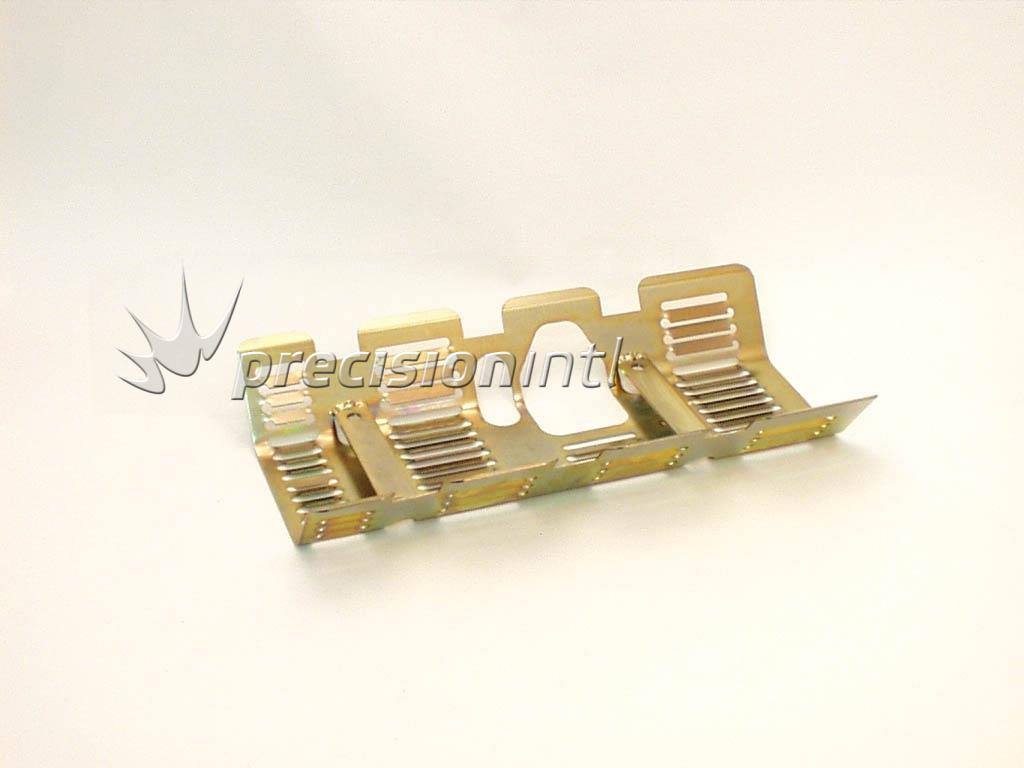 CANTON 20-932P REAR SUMP LOUV WINDAGE TRAY SUITS FORD 351W V8